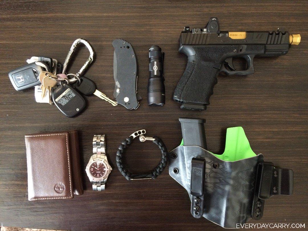 Everyday Carry - Albuquerque, NM/Physician - Doc loves Glock