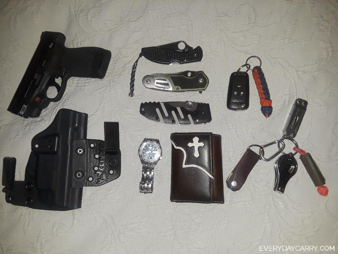 Everyday Carry - 49/M/AL/engineer - Basic EDC kit