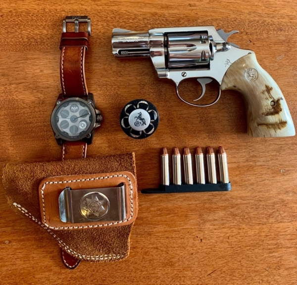 Everyday Carry - M/Jax Beach/Marketing - Colt Magnum Carry