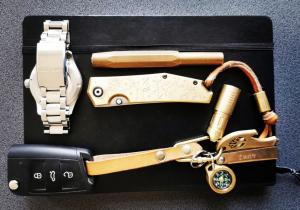 Everyday Carry - M/Romania/Consultant - Brass EDC